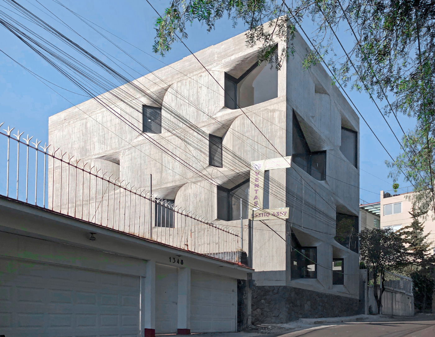 Young & Ayata通过纪律建立实践